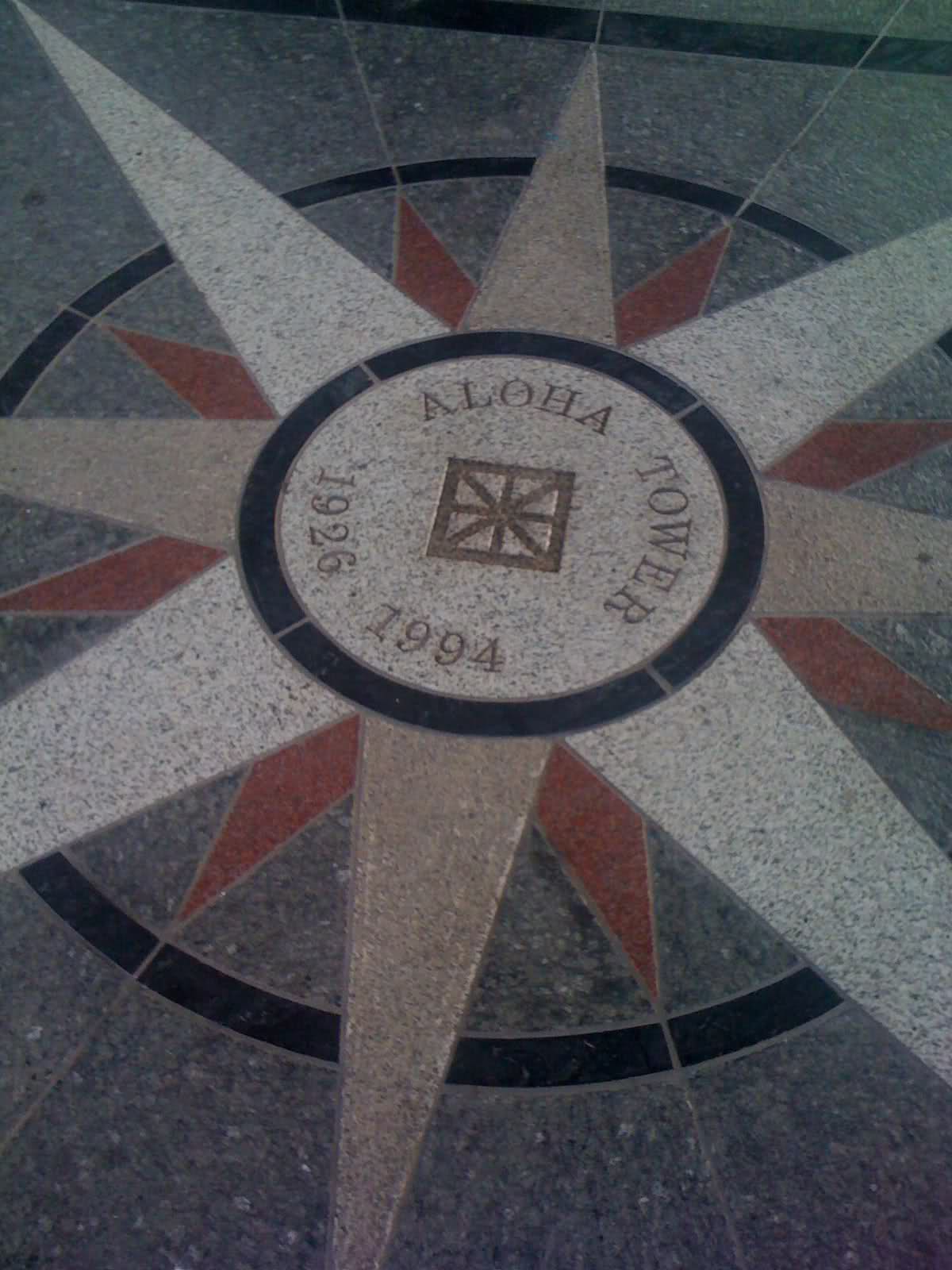 Aloha Tower | Images of Old Hawaiʻi