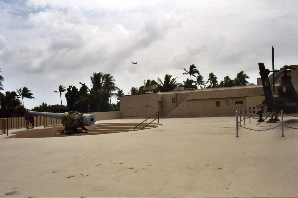 Fort DeRussy | Images of Old Hawaiʻi