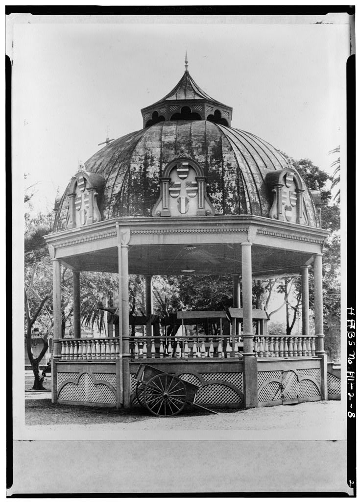 Keliʻiponi | Images of Old Hawaiʻi