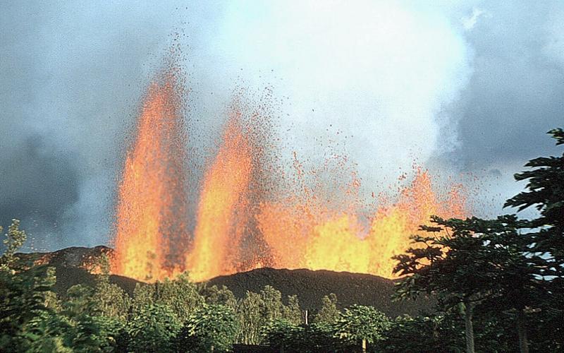 1960 Kapoho Eruption | Images of Old Hawaiʻi