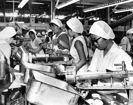 Cannery | Images of Old Hawaiʻi