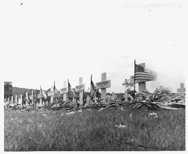 Hālawa Naval Cemetery | Images of Old Hawaiʻi