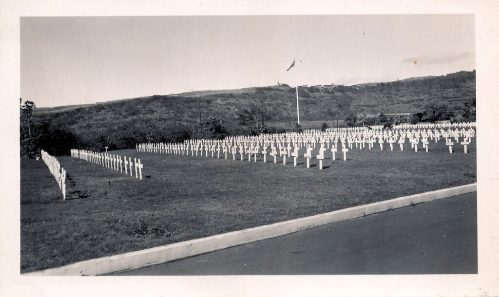 Hālawa Naval Cemetery | Images of Old Hawaiʻi