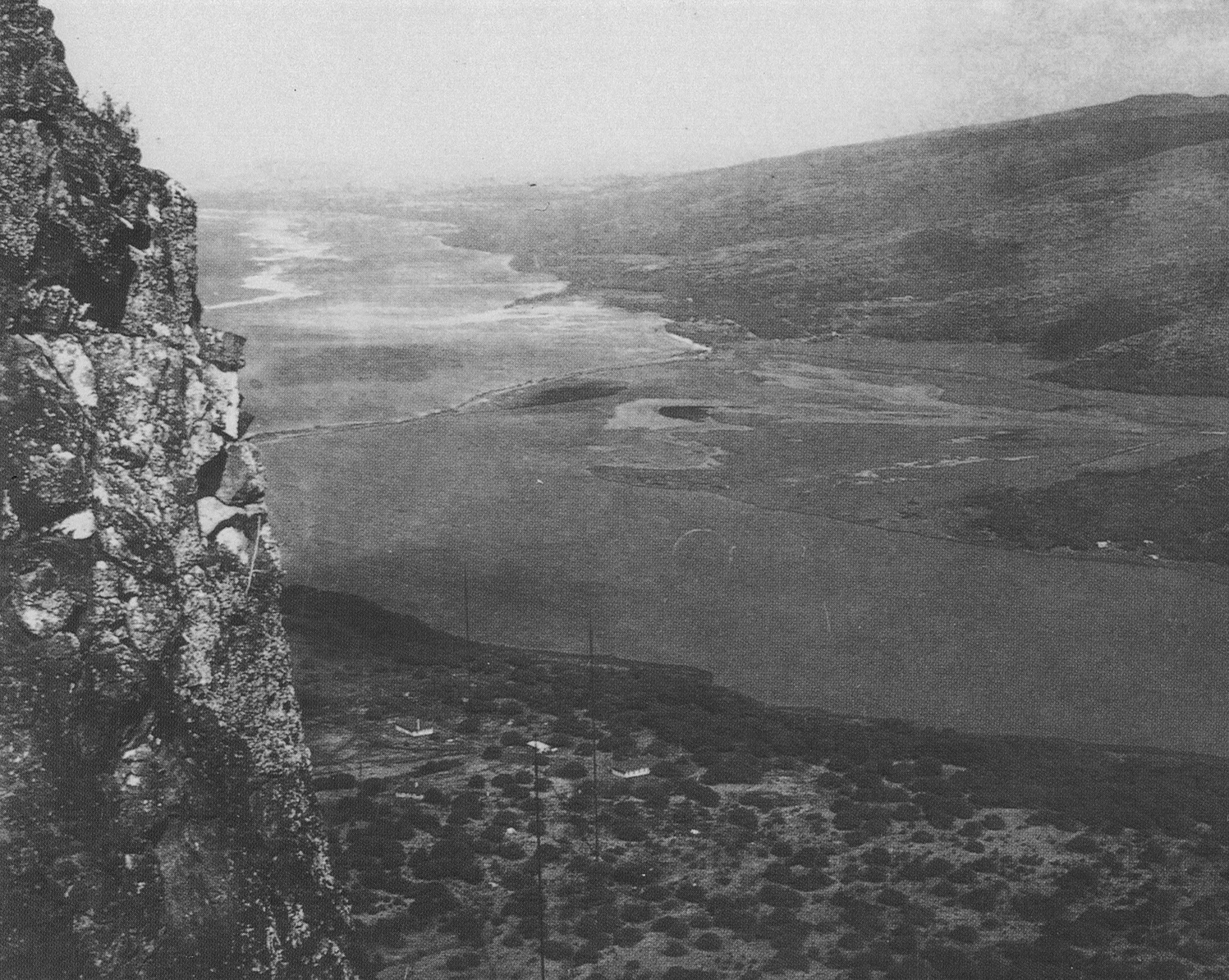 Kuapā Pond | Images of Old Hawaiʻi