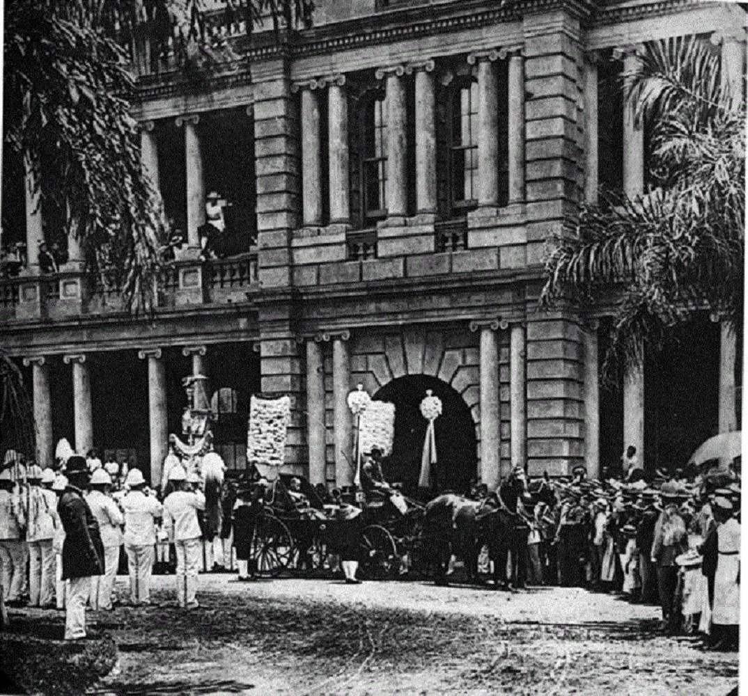 The Queen’s Imprisonment | Images of Old Hawaiʻi