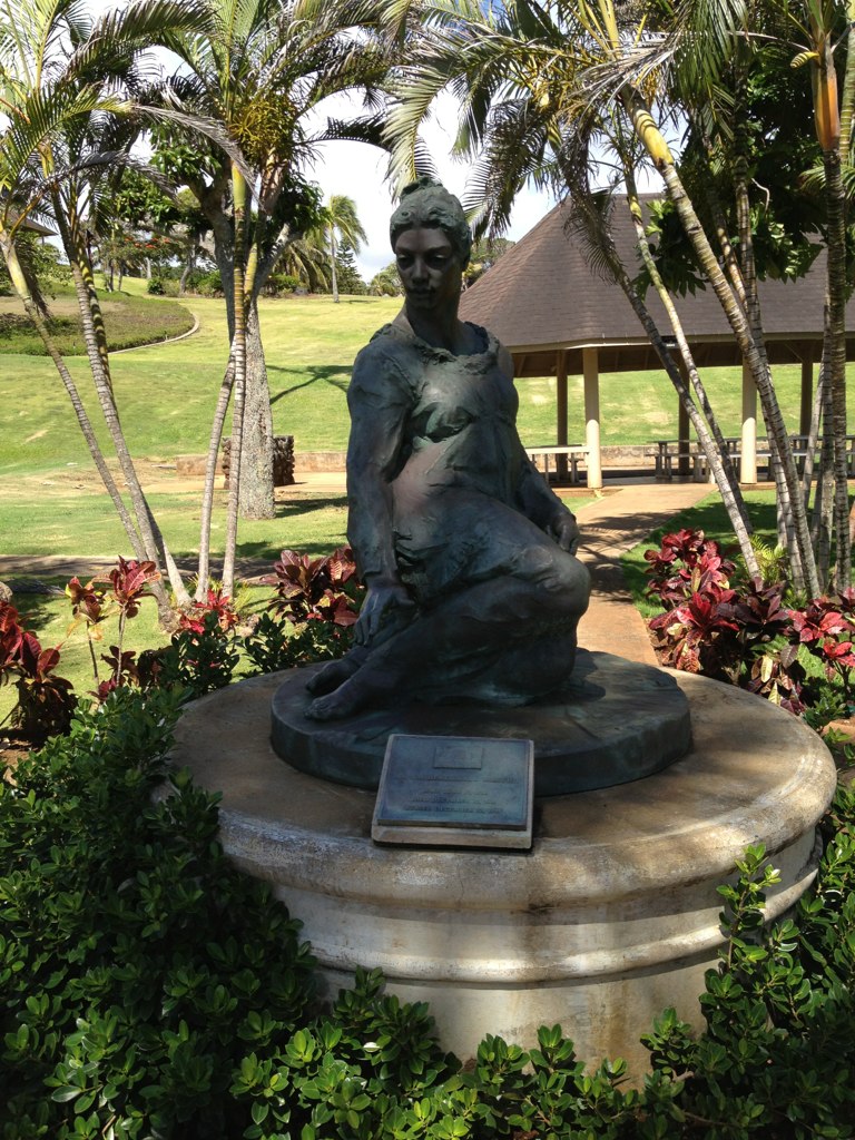 ‘Mama, Mama, my dear old Mama!’ | Images of Old Hawaiʻi