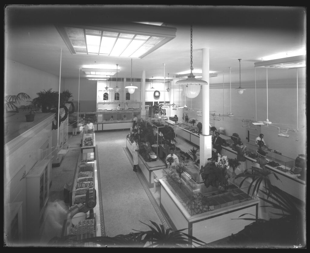 Metropolitan Meat Market | Images of Old Hawaiʻi
