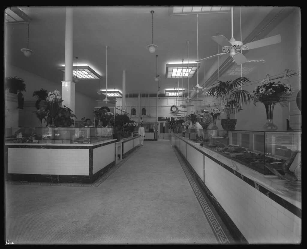 Metropolitan Meat Market | Images of Old Hawaiʻi