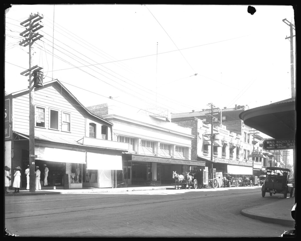 Metropolitan Meat Market | Images of Old Hawaiʻi
