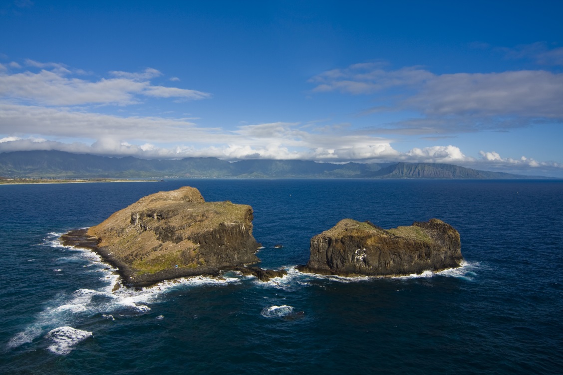 Moku Manu | Images of Old Hawaiʻi