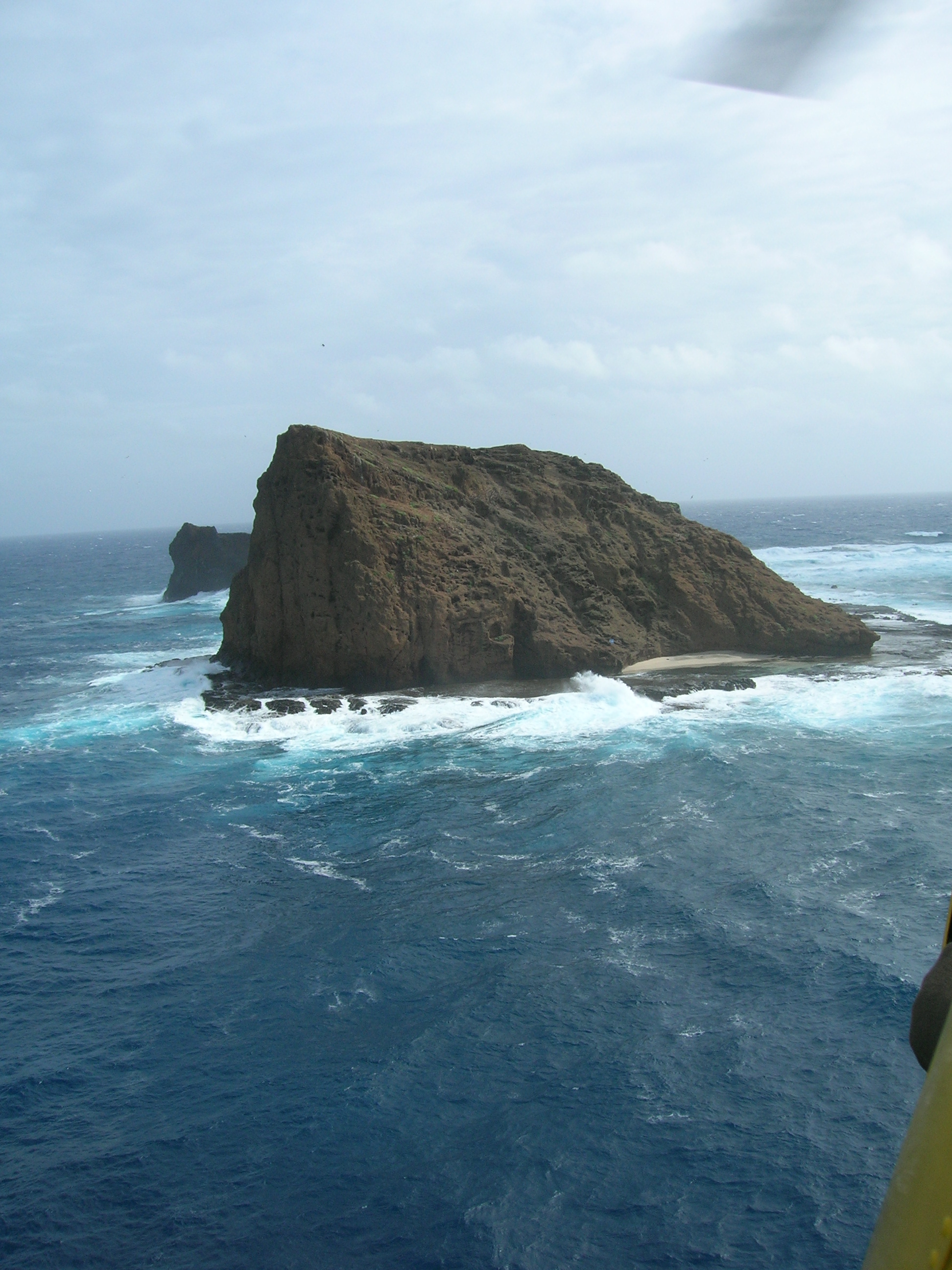 Moku Manu | Images of Old Hawaiʻi