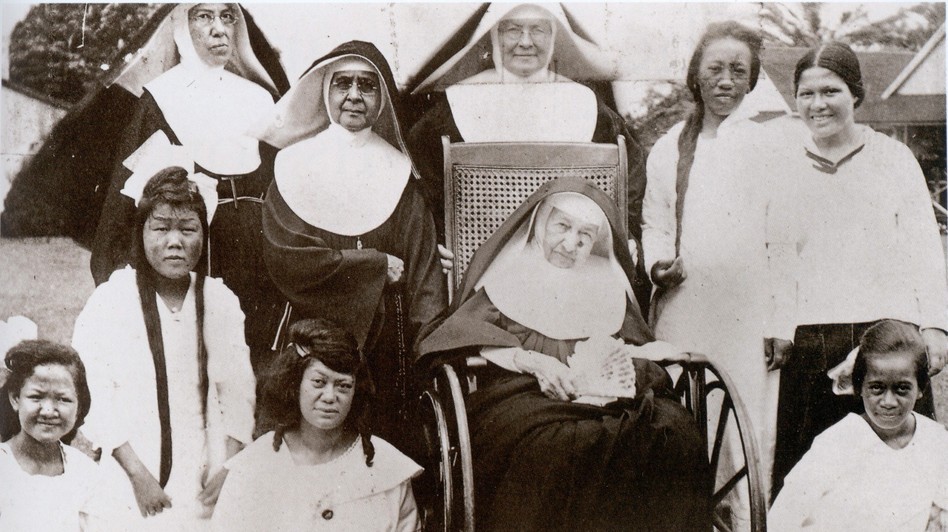 Sisters of Charity | Images of Old Hawaiʻi