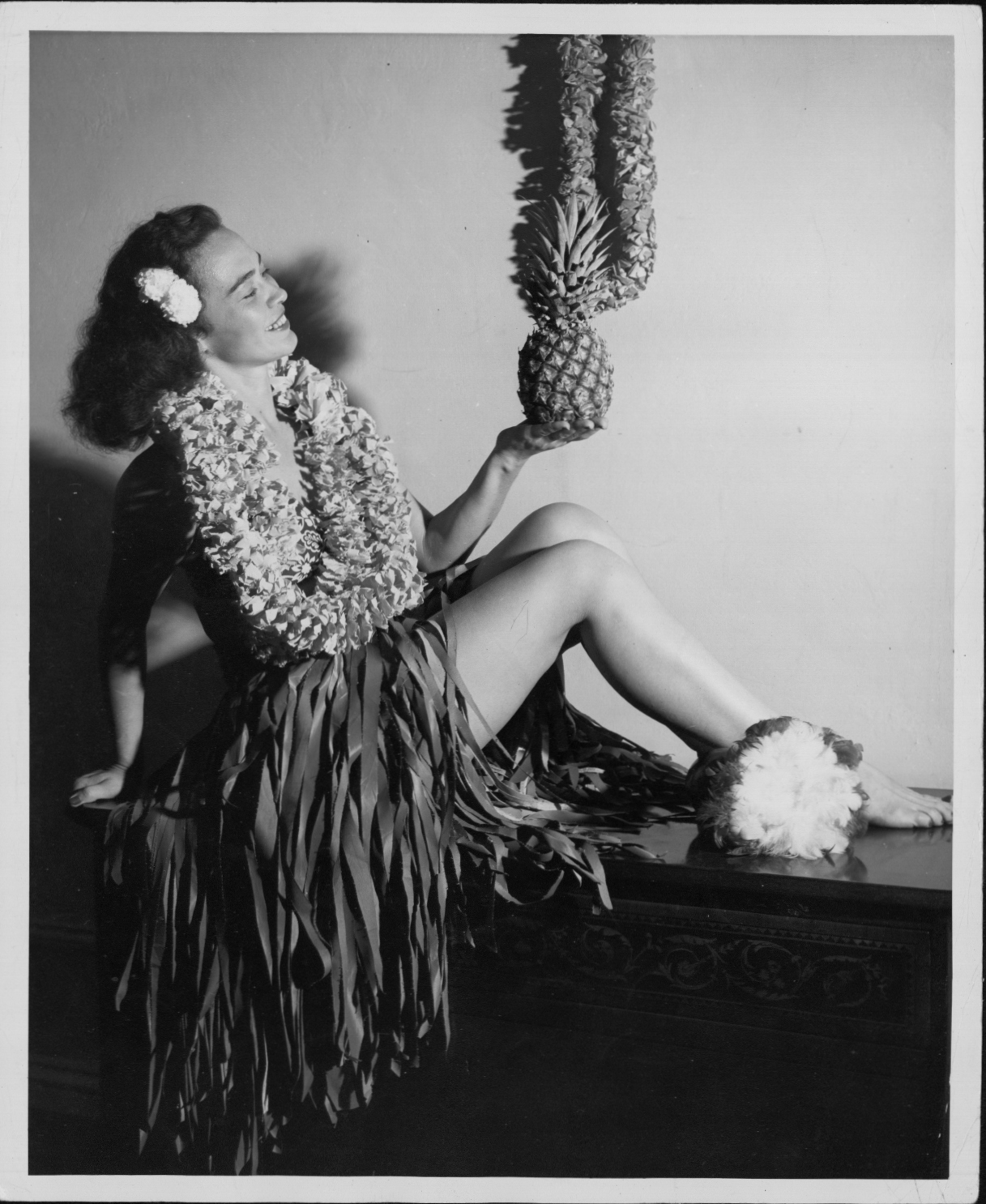 Pualani Mossman | Images of Old Hawaiʻi