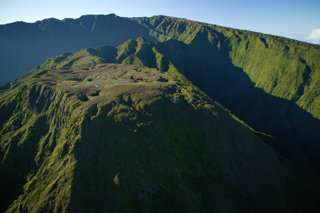 Puʻu Kukui | Images of Old Hawaiʻi