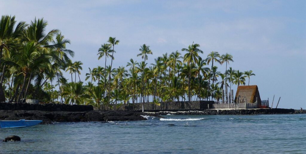 Puʻuhonua O Hōnaunau | Images of Old Hawaiʻi