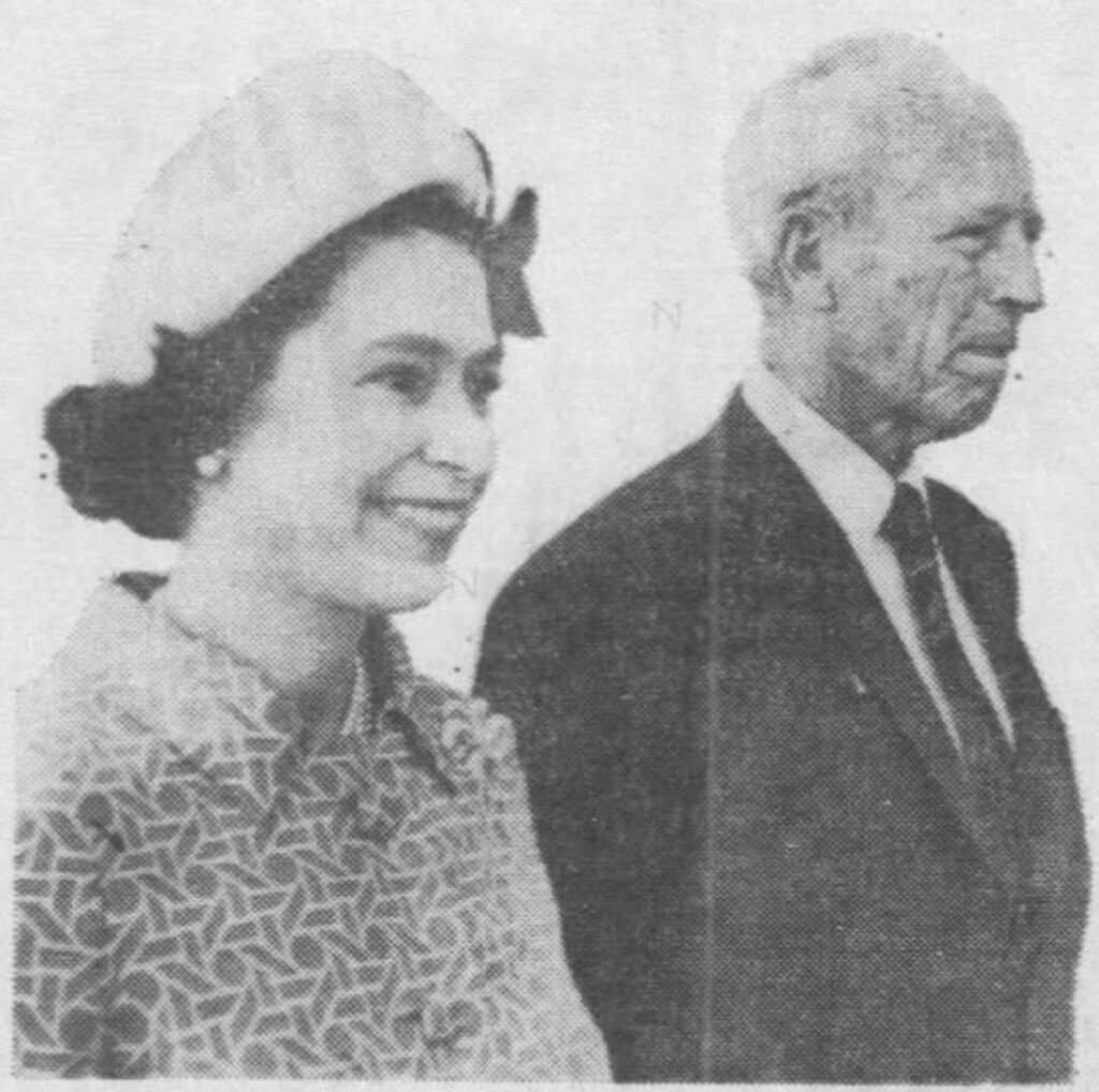 Queen Elizabeth II | Images of Old Hawaiʻi