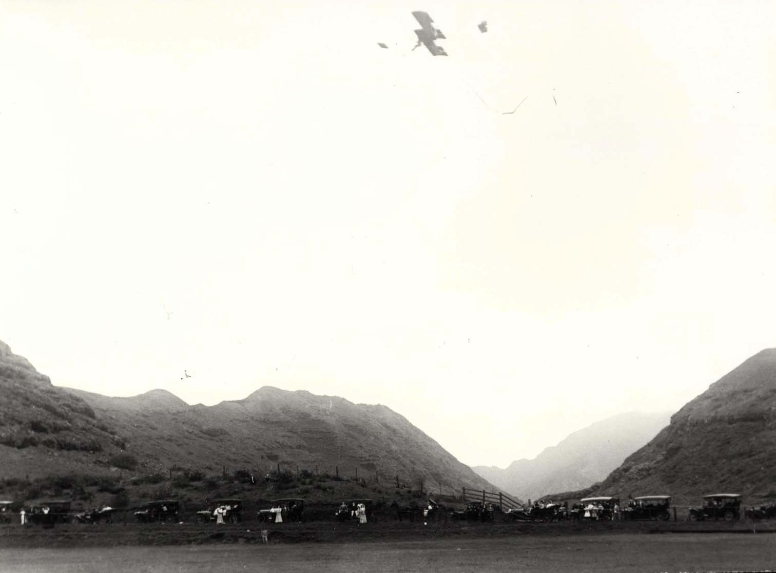 First Flight in Hawai‘i – 1910 | Images of Old Hawaiʻi