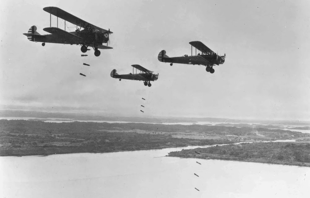 Bombing the River of Fire | Images of Old Hawaiʻi