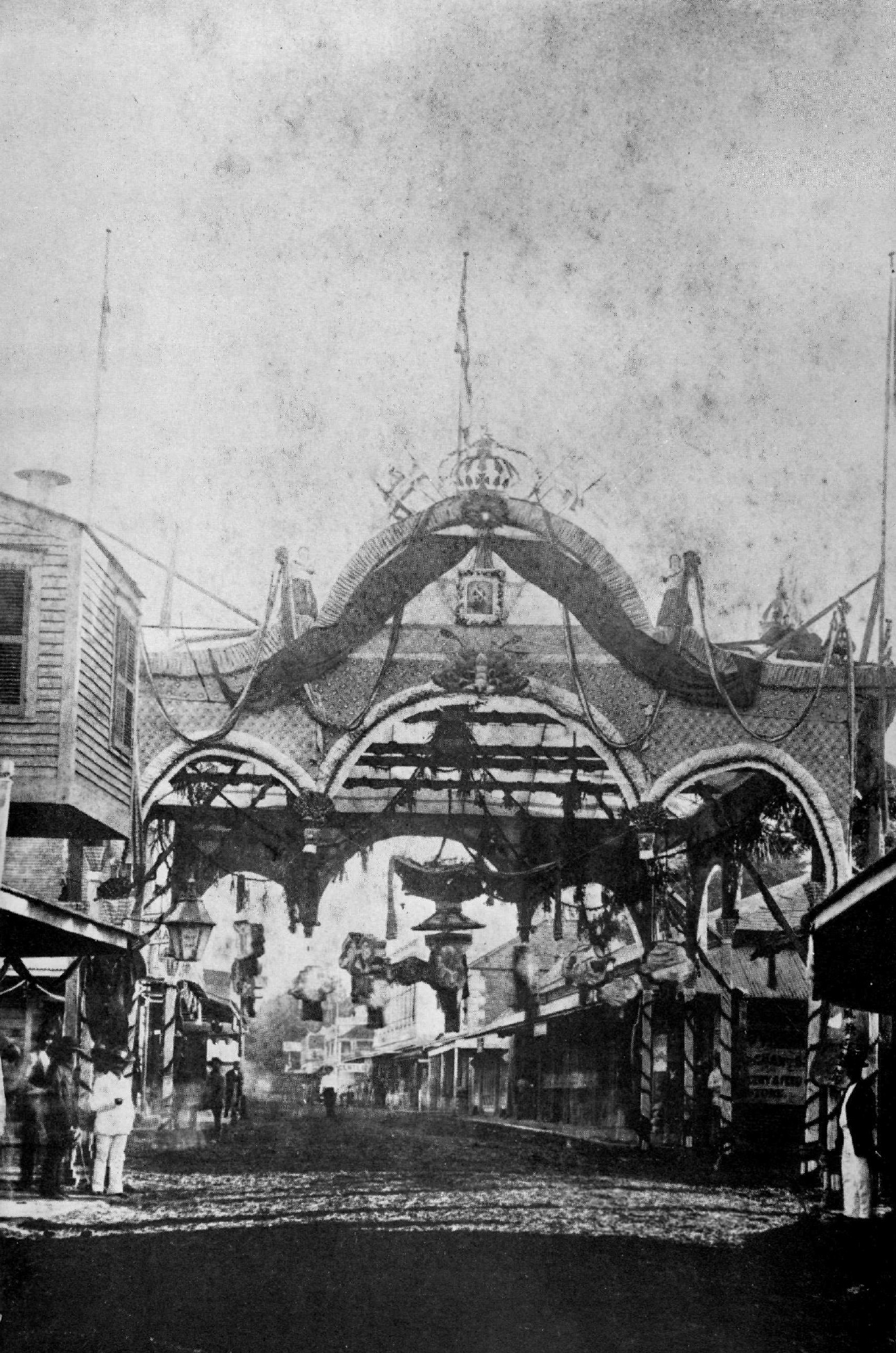 Chen Fang | Images of Old Hawaiʻi