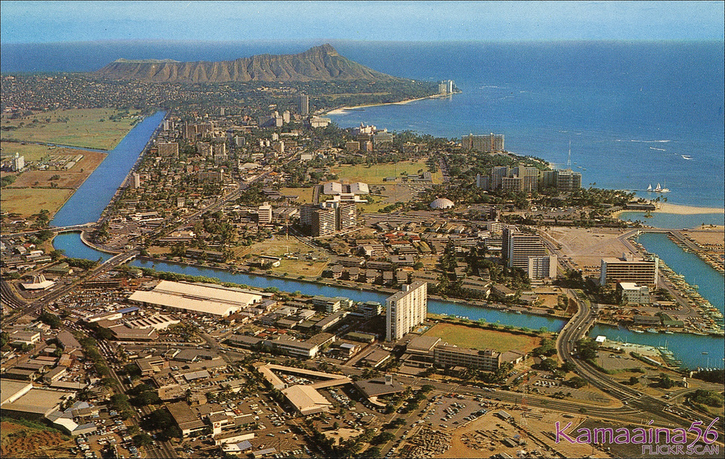 Ala Wai Canal | Images of Old Hawaiʻi