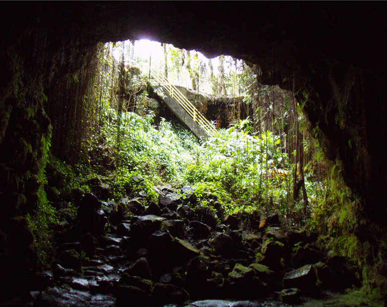 Kaumana Cave | Images of Old Hawaiʻi